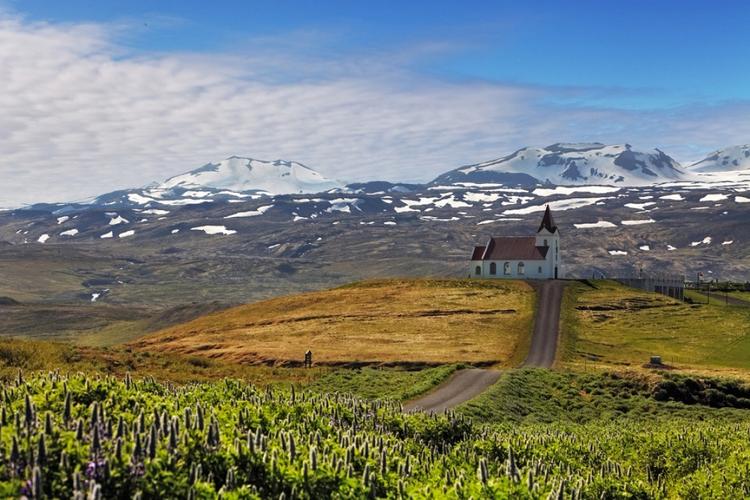 Hellissandur et Ingjaldshólskirkja - Voyage-Islande.fr